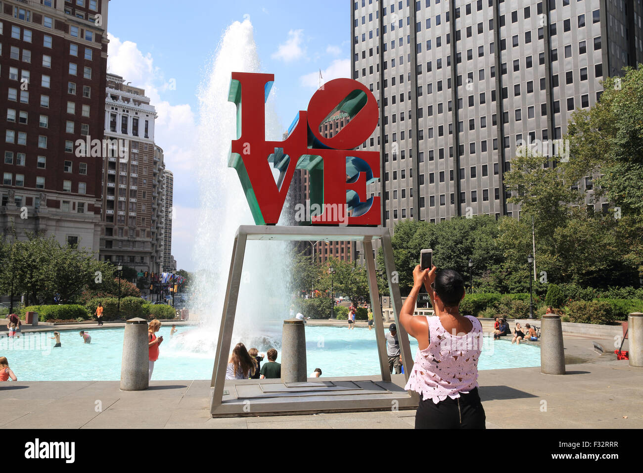 The bright red LOVE sculpture by Robert Indiana in Love Park, in ...