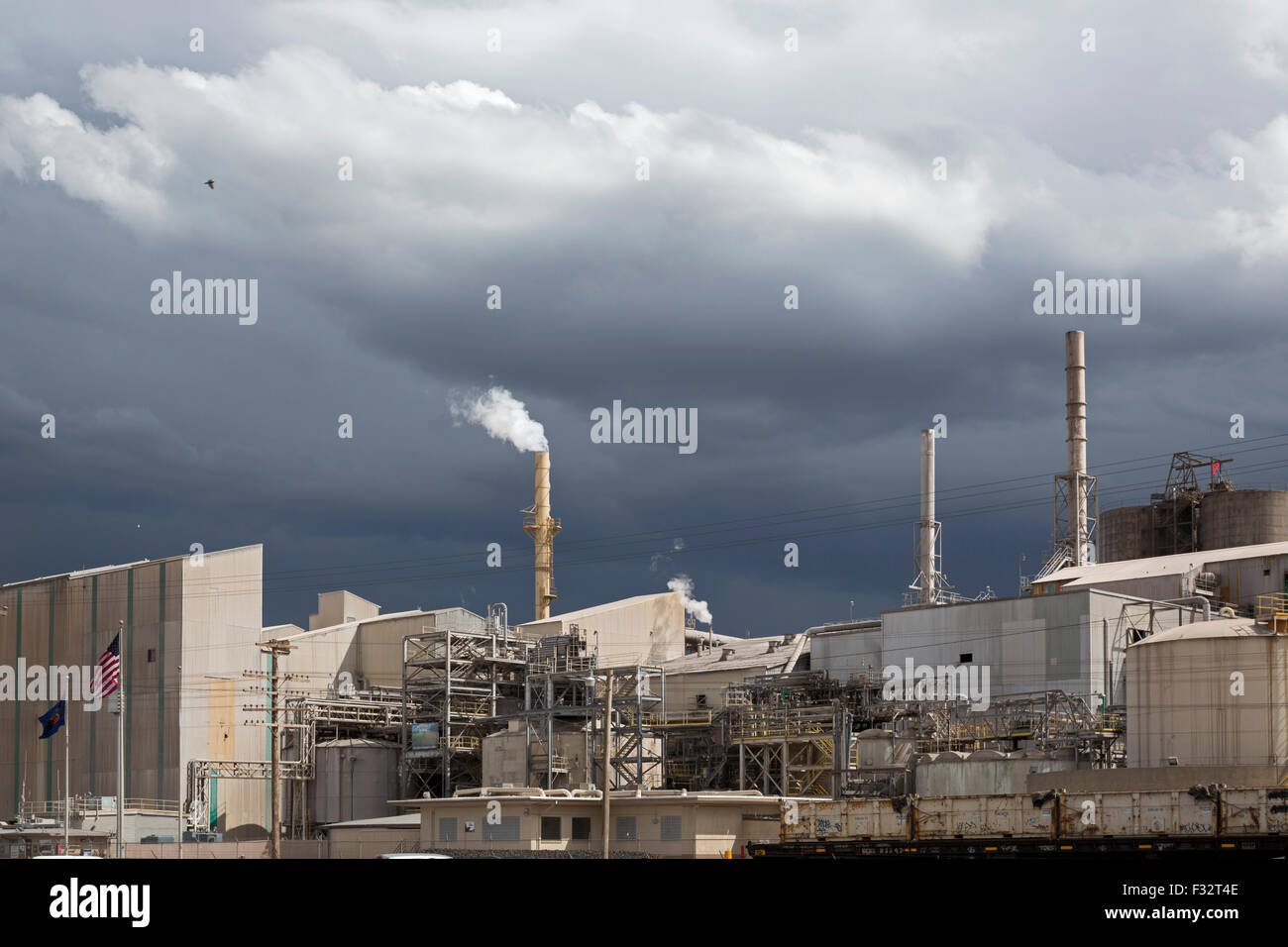 Pocatello, Idaho - J.R. Simplot's phosphate fertilizer manufacturing ...