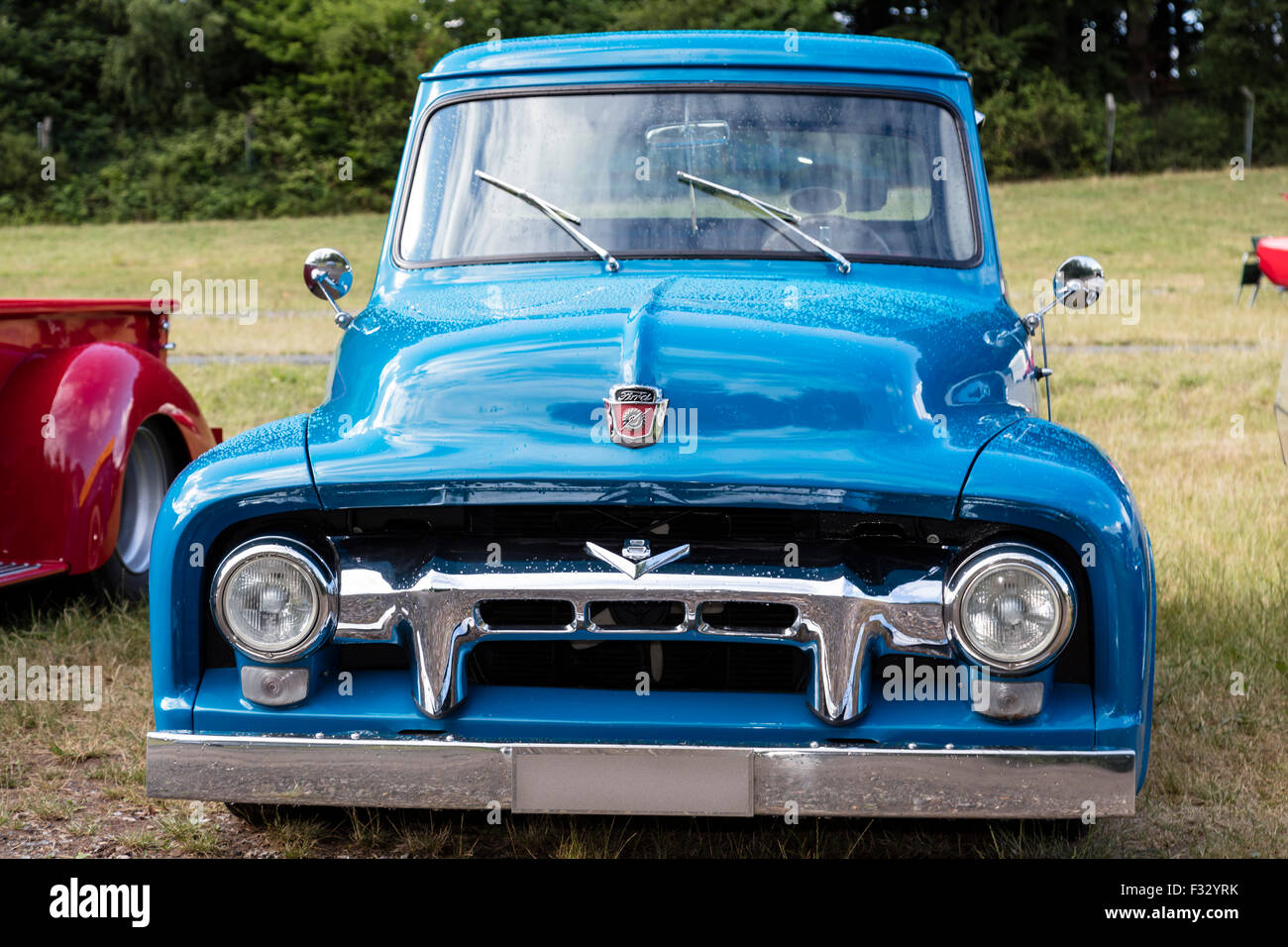 Ford vintage car hi-res stock photography and images - Alamy