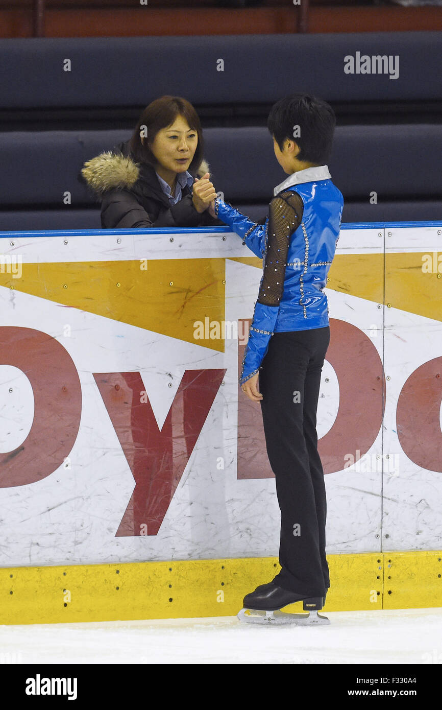 Tokyo, Japan. 26th Sep, 2015. (L-R) Kyoko Takeuchi, Hibiki Nagumo ...