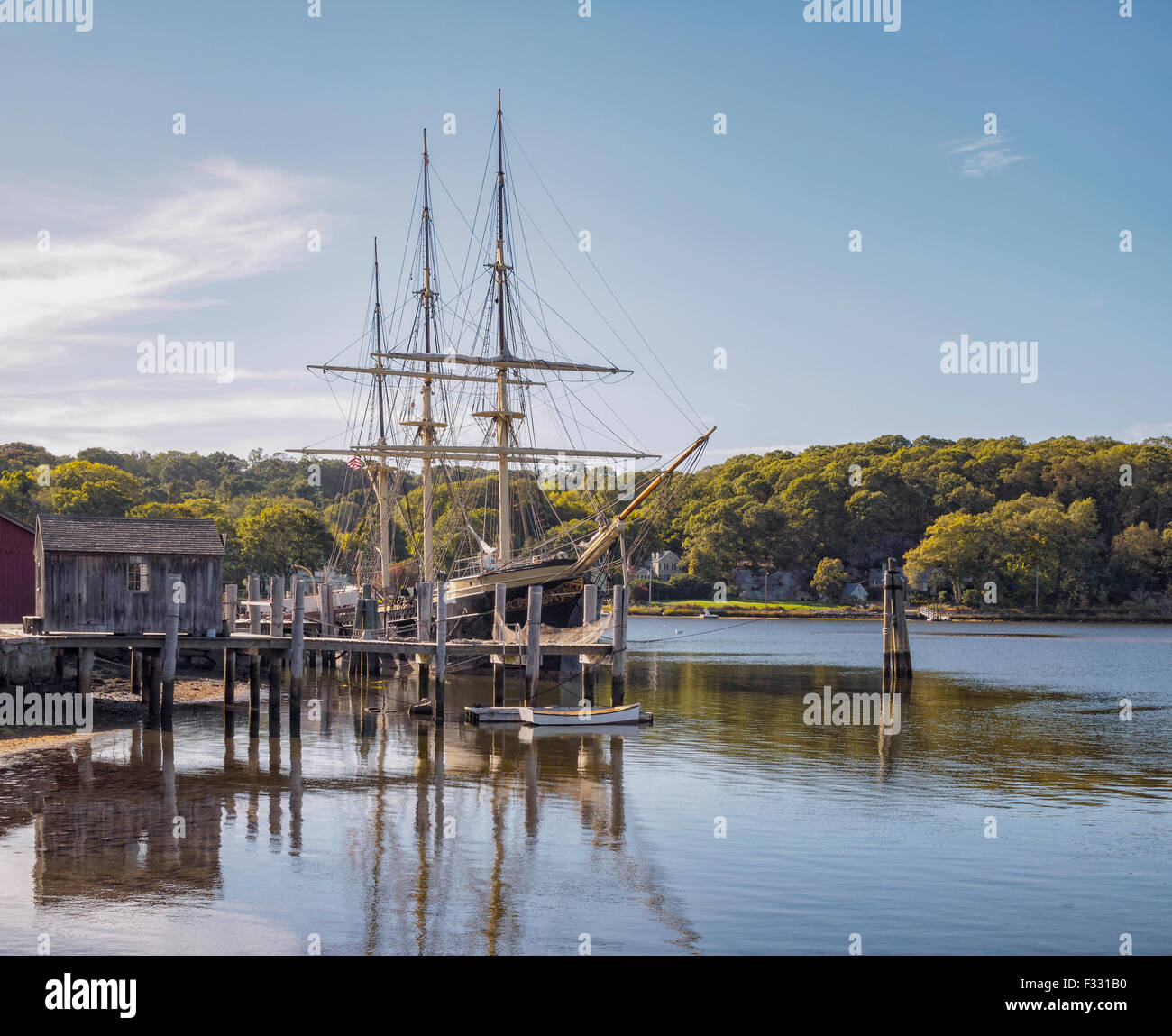 Tall ship mystic seaport hi-res stock photography and images - Alamy