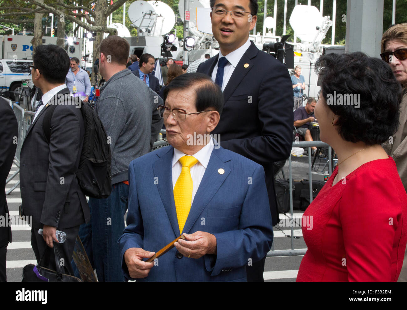 New York City, United States. 28th Sep, 2015. Candid photos of Man Hee ...