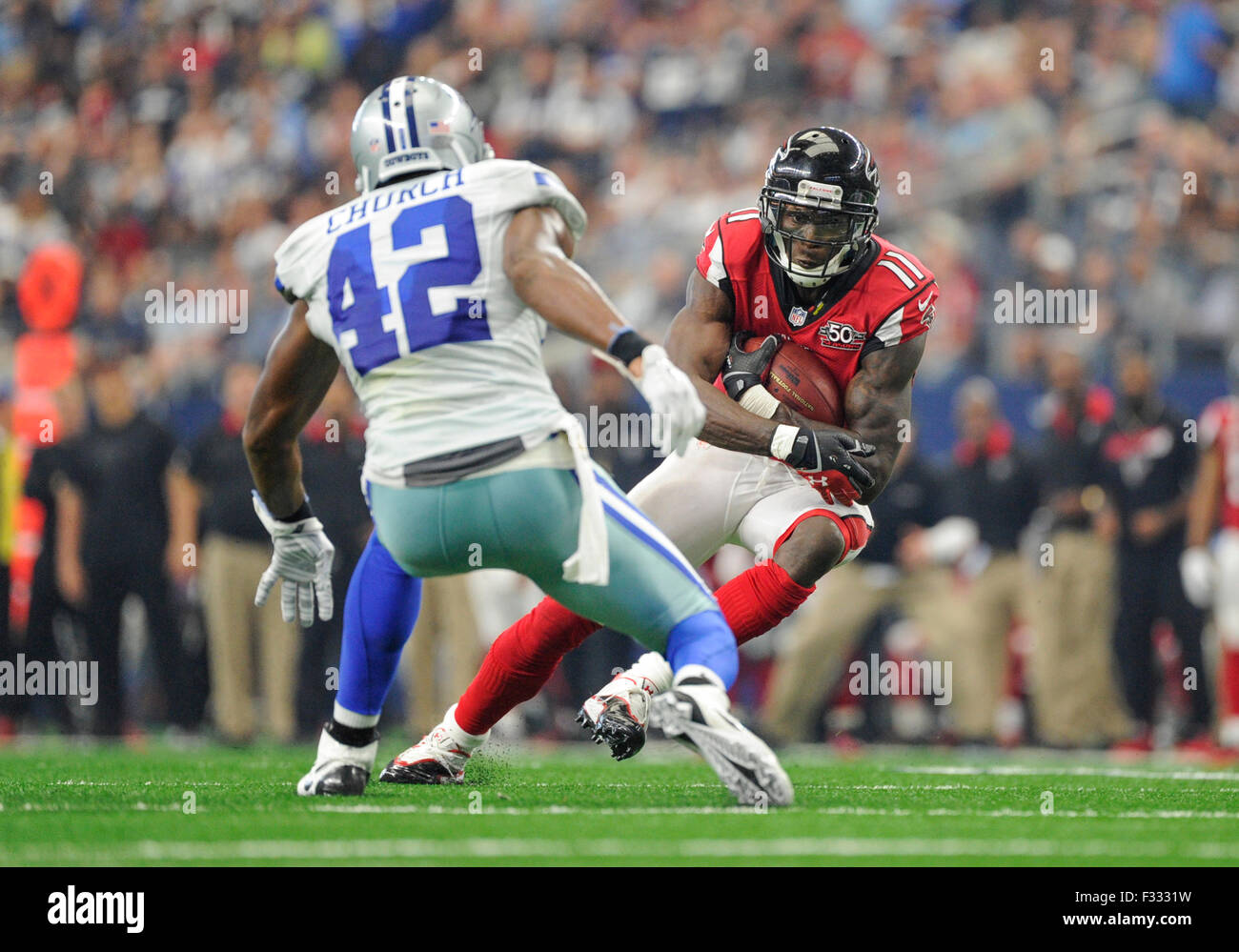 September 27, 2015: Atlanta Falcons wide receiver Julio Jones #11 ...