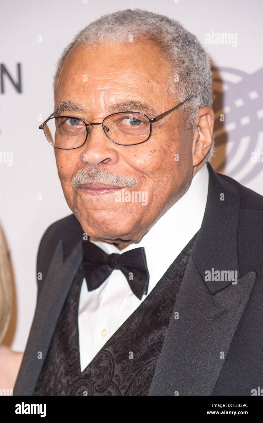 New York, NY, USA. 28th Sep, 2015. James Earl Jones at arrivals for ...