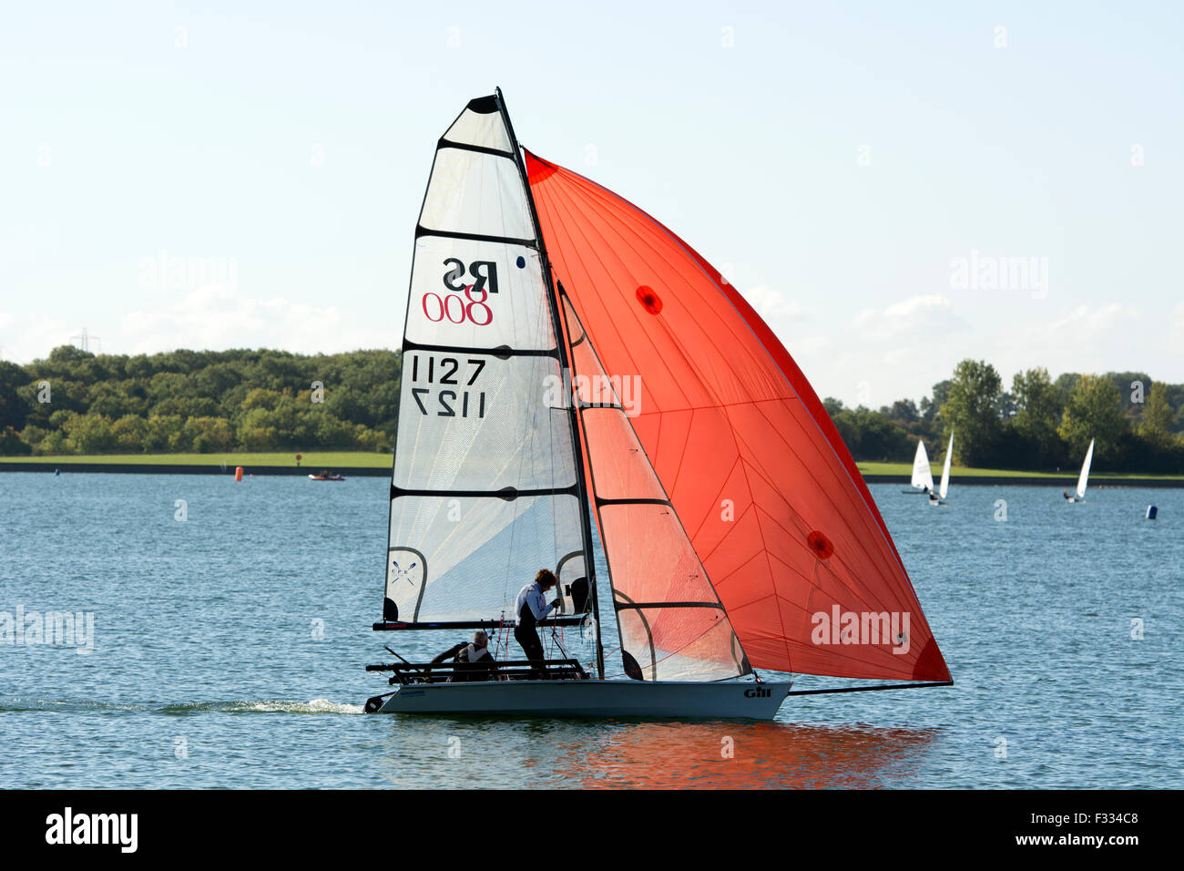Sailing on Farmoor Reservoir, Oxfordshire, England, UK Stock Photo - Alamy