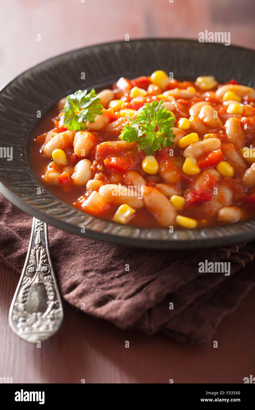 mexican veggie chilli in plate Stock Photo - Alamy
