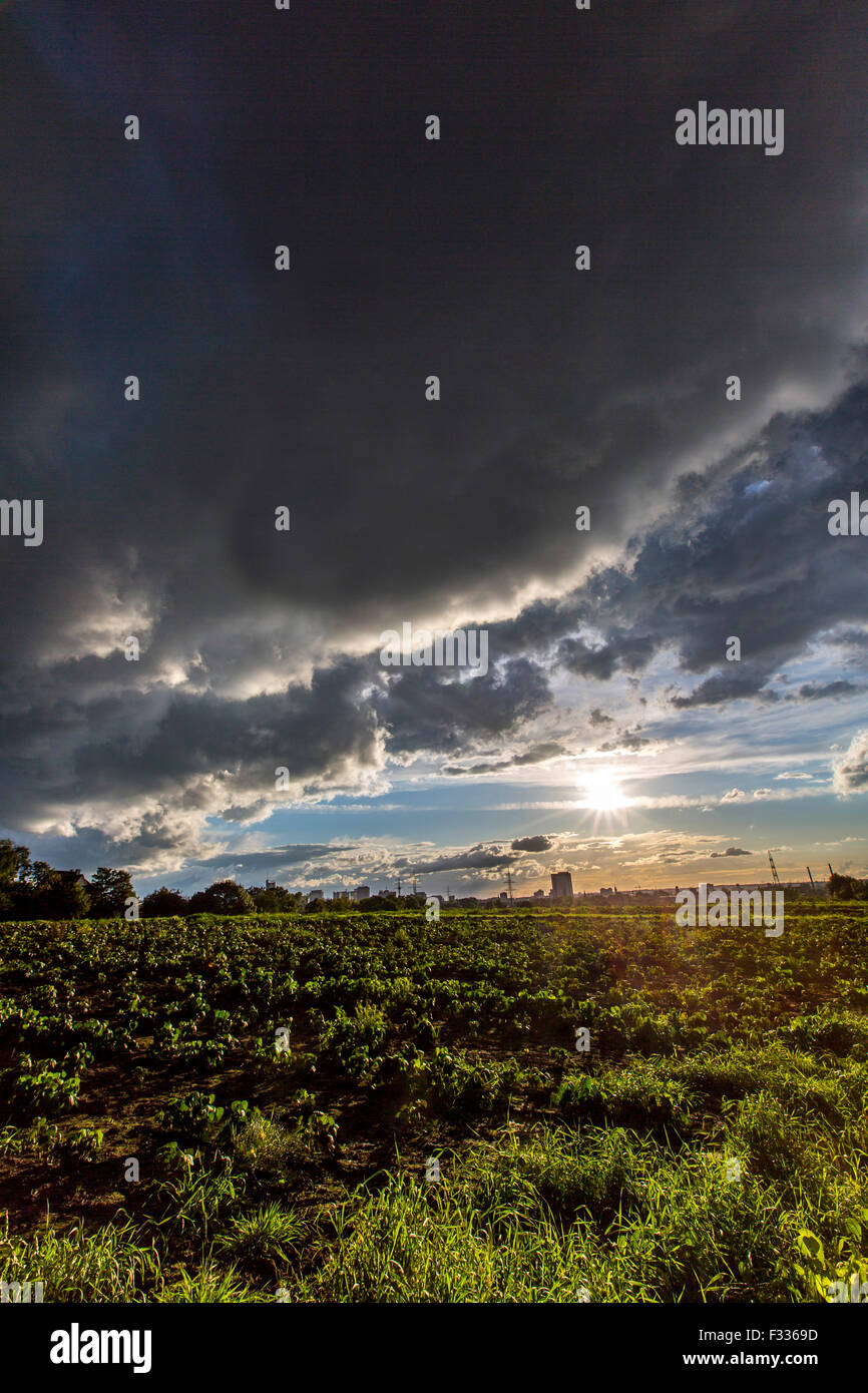 Dark landscape storm hi-res stock photography and images - Alamy