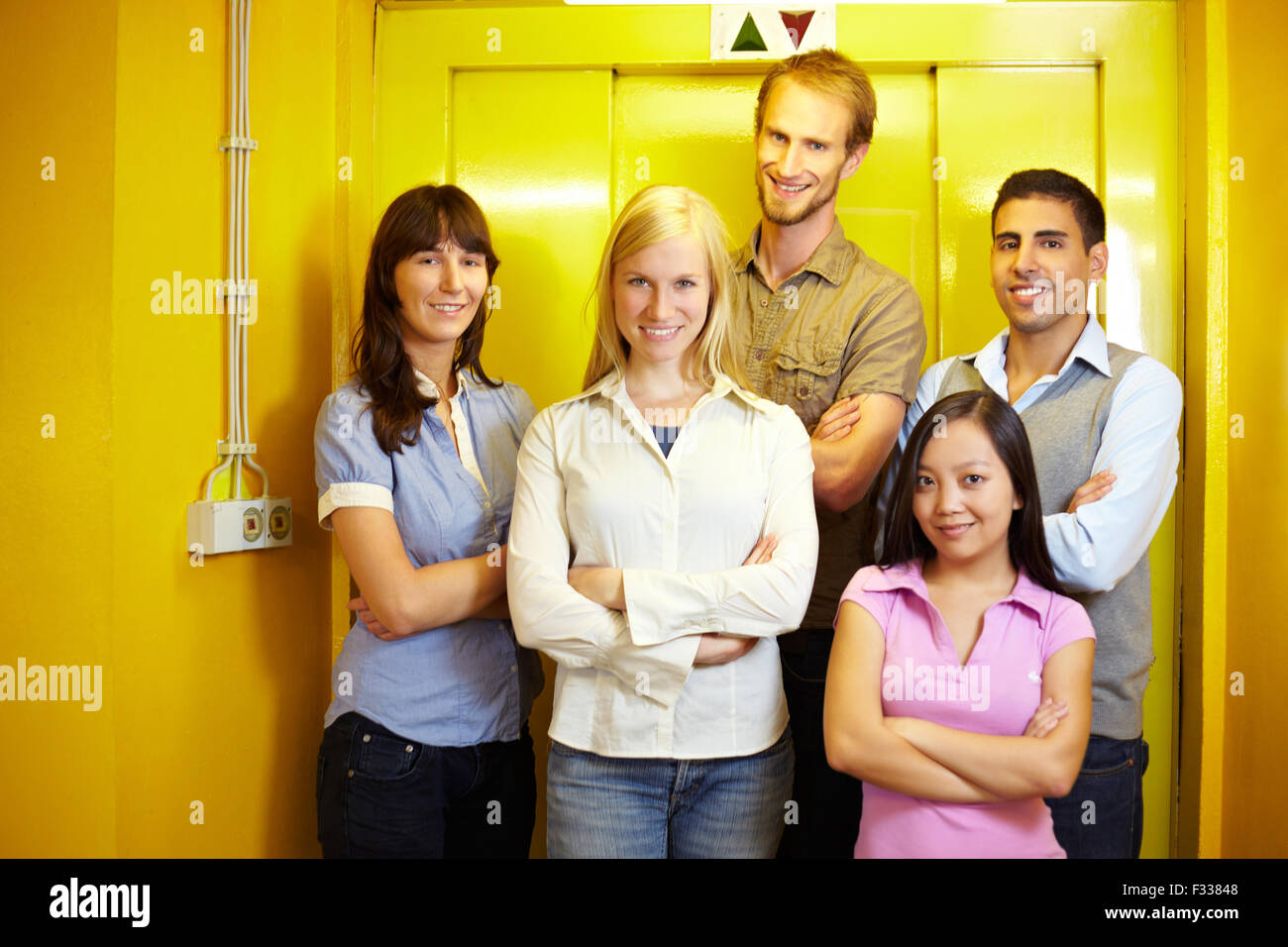 College students elevator lift hi-res stock photography and images - Alamy
