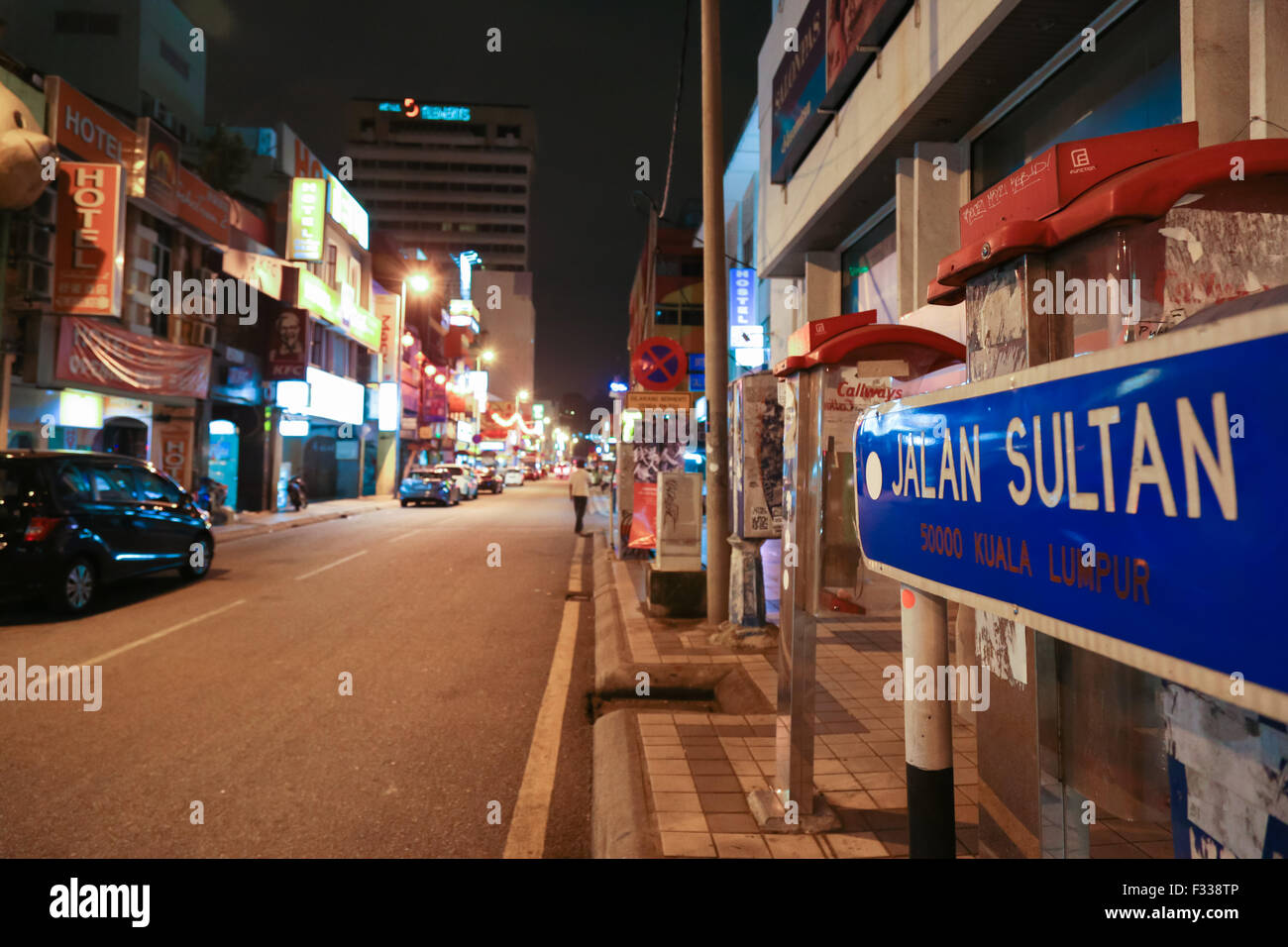 Night street scenery of Sultan road at Chinatown, Kuala Lumpur Malaysia ...