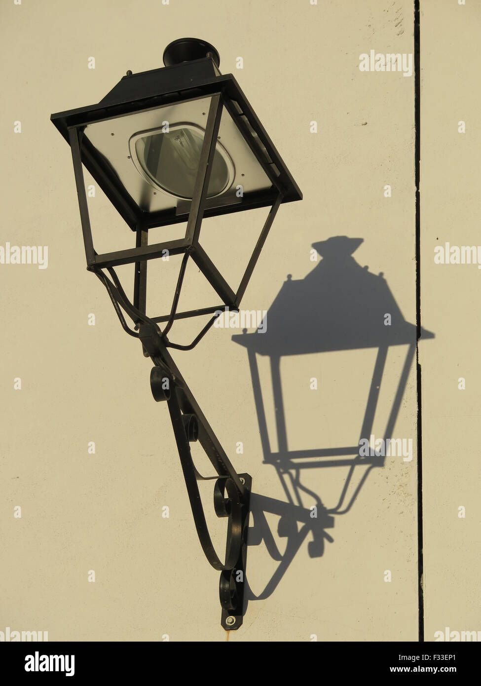 Shadow of lantern light hi-res stock photography and images - Alamy