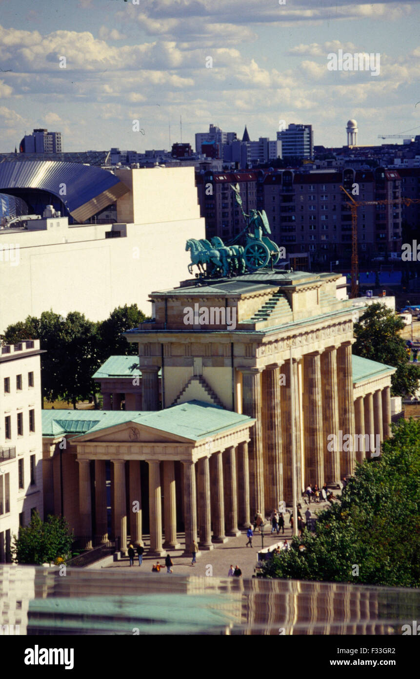 Quadriga, Brandenburger Tor, Berlin-Mitte Stock Photo - Alamy