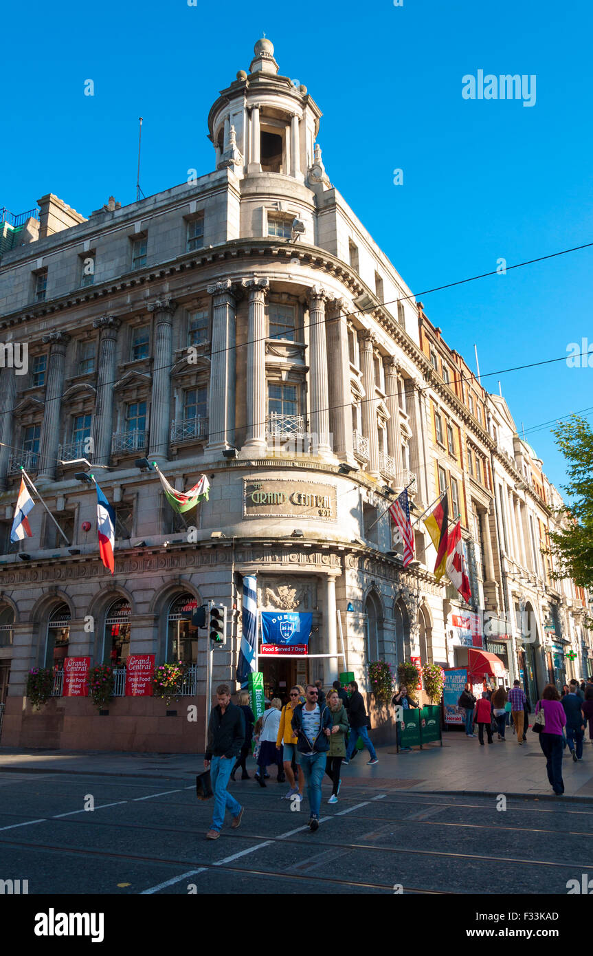 O'connell street hi-res stock photography and images - Alamy