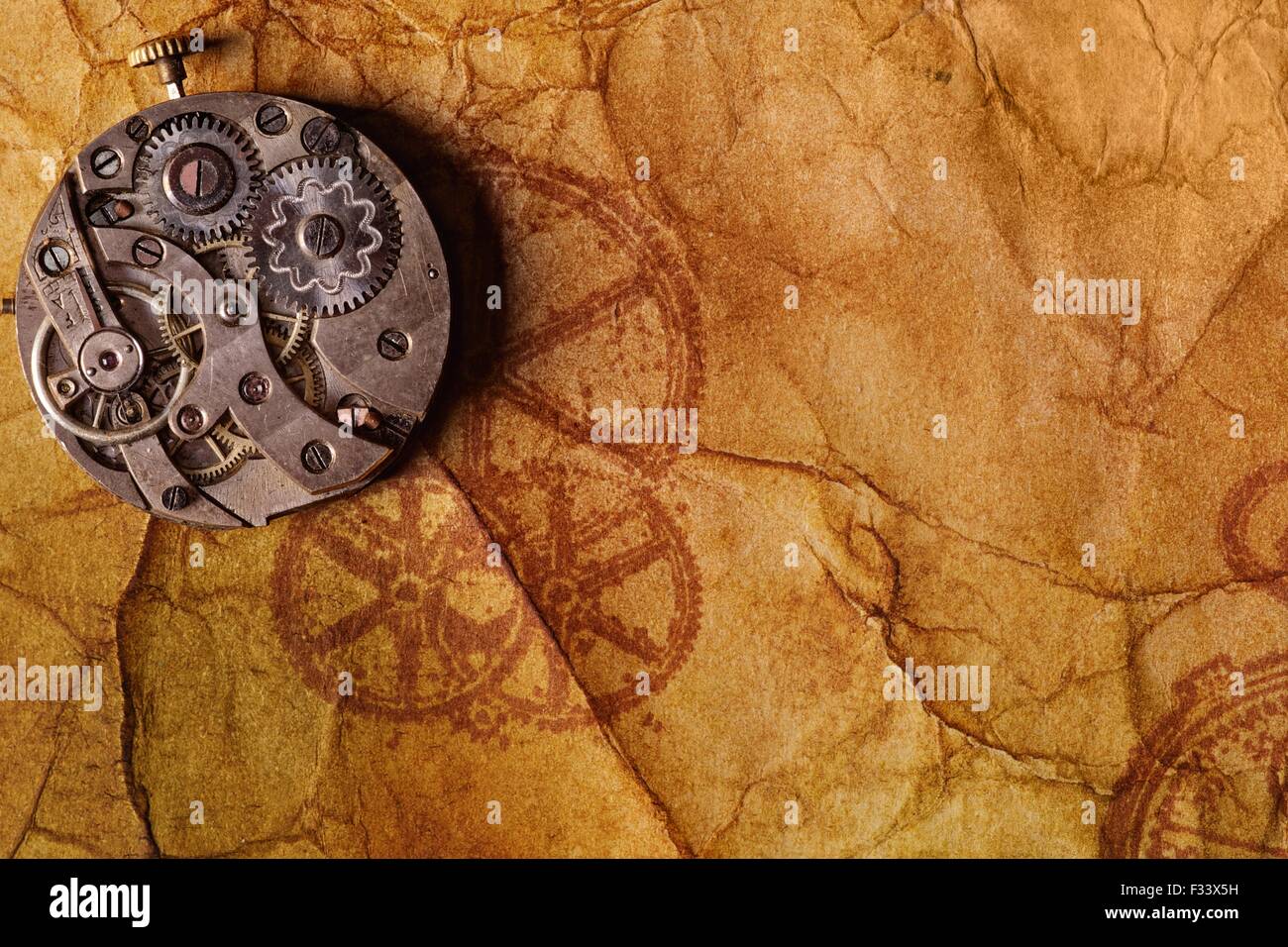 Vintage gears wallpaper hi-res stock photography and images - Alamy