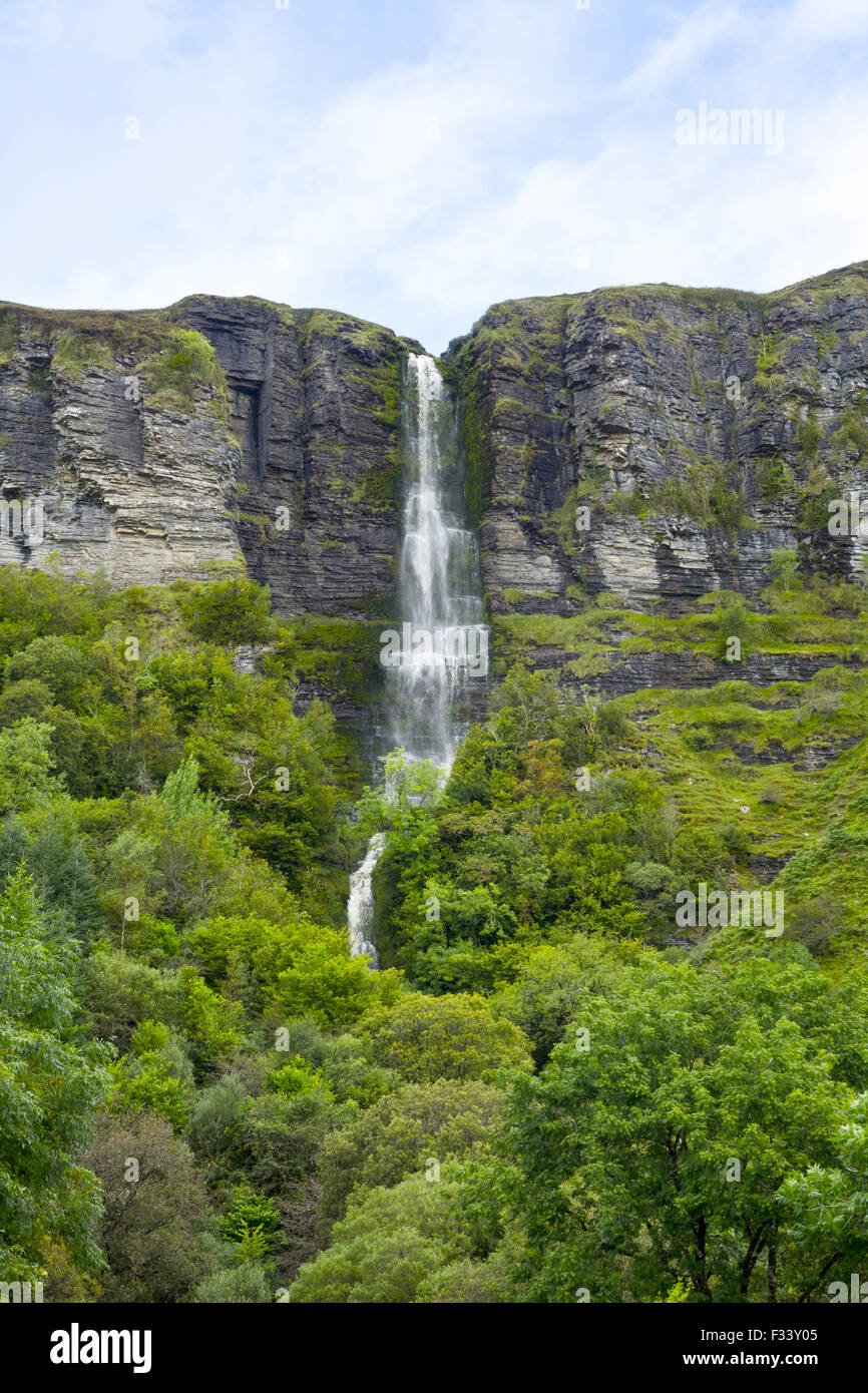 The devils chimney waterfall Glencar Lough Stock Photo - Alamy