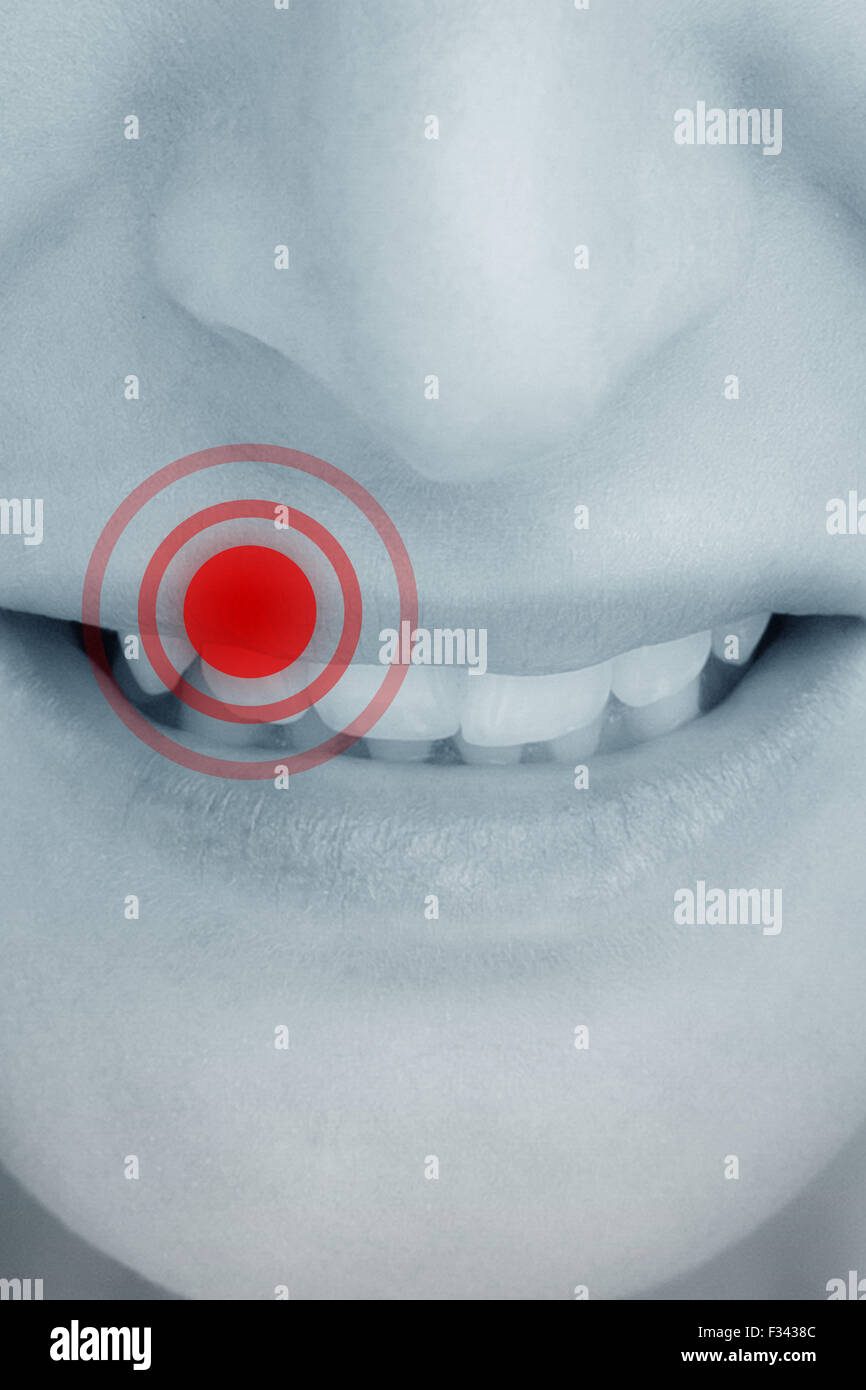 Woman growling hi-res stock photography and images - Alamy