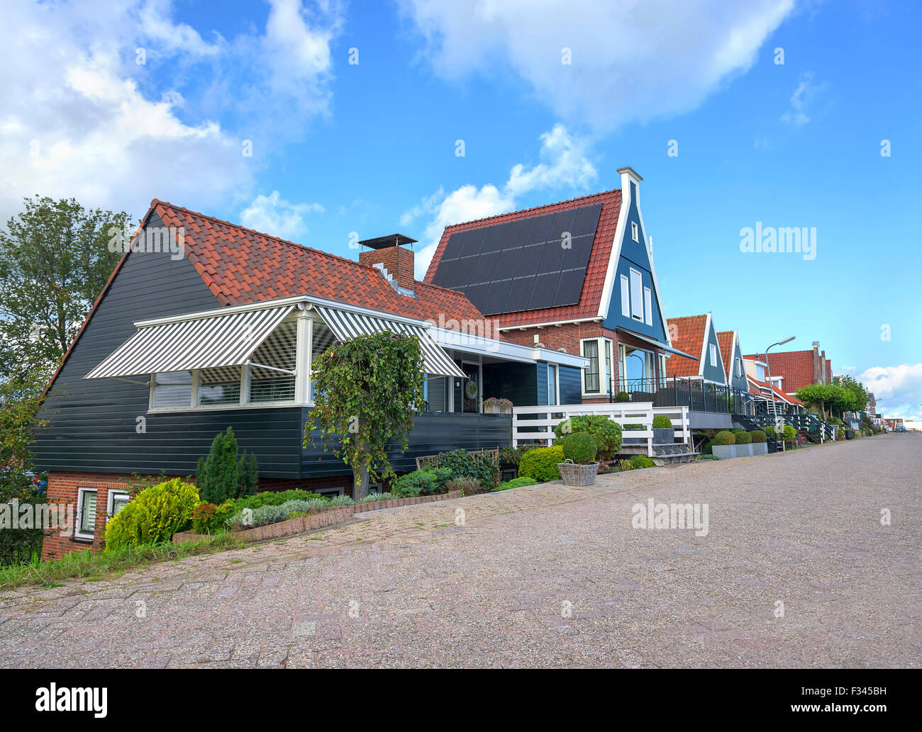 Houses in Volendam, Netherlands Stock Photo - Alamy