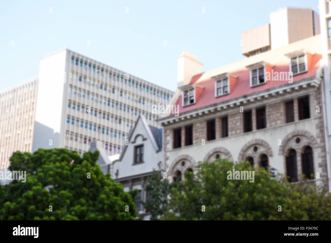 Sunny sky building hi-res stock photography and images - Alamy