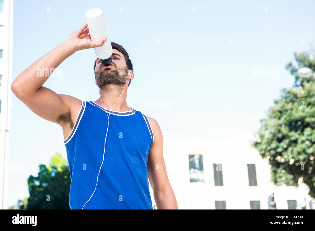 Athlete refreshment hi-res stock photography and images - Alamy