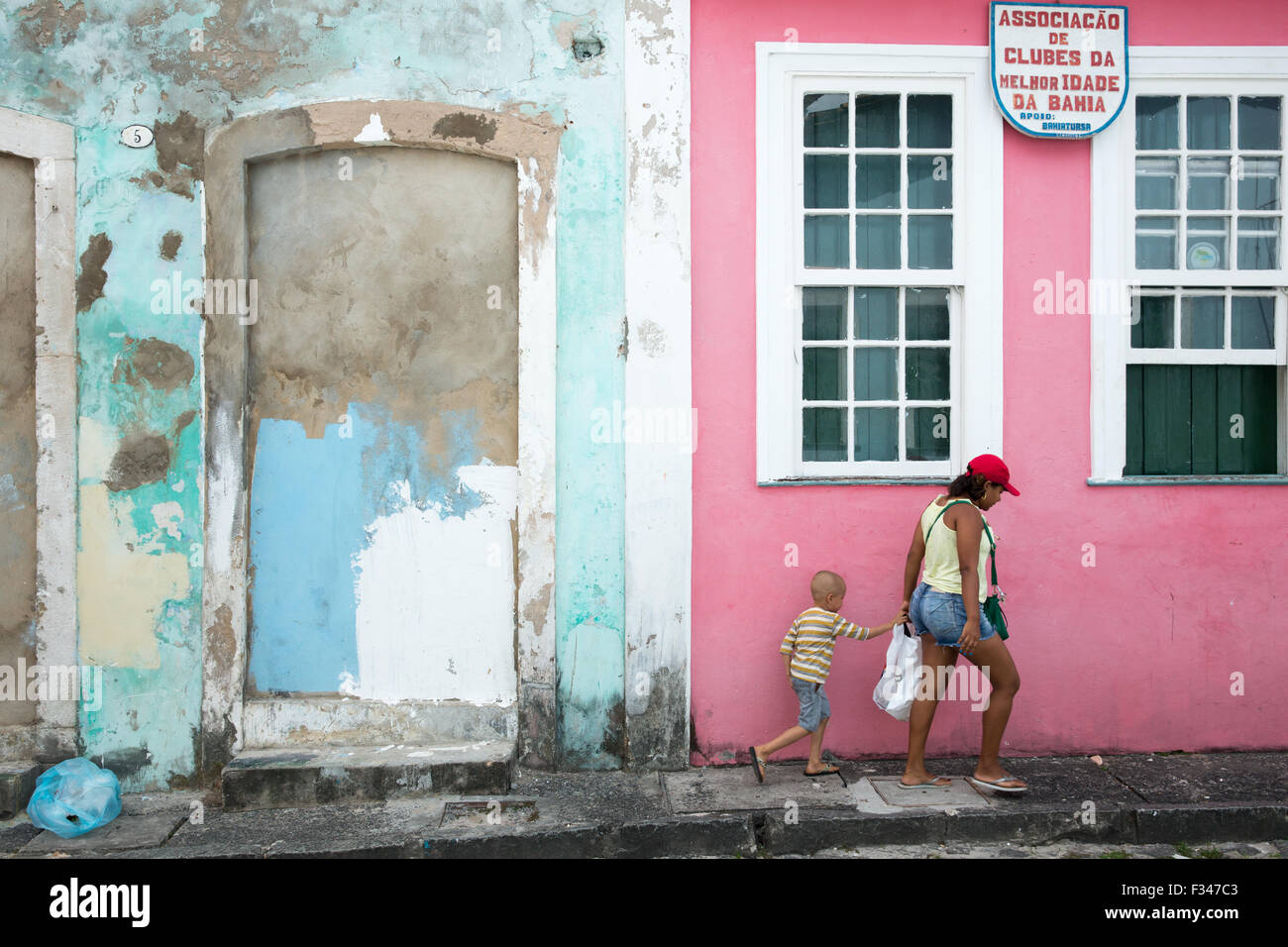street life, the Old Town, Salvador da Bahia, Brazil Stock Photo - Alamy