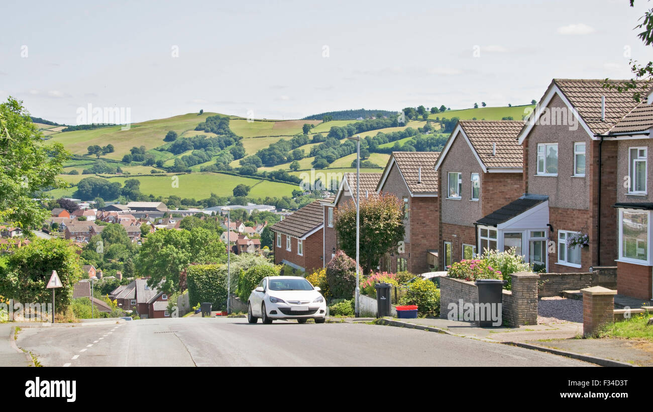 Residential road and car hi-res stock photography and images - Alamy