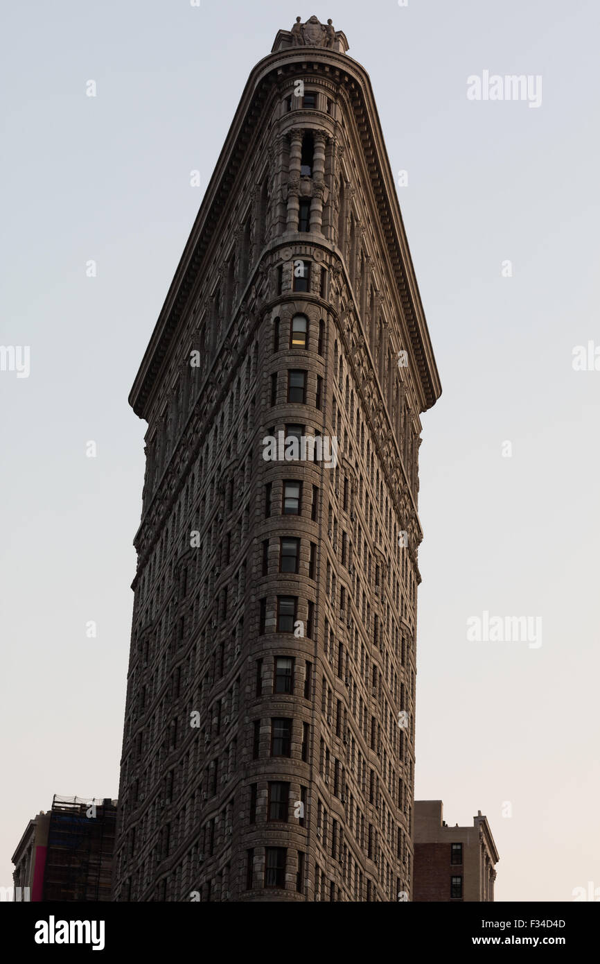 The Flatiron building sits on a triangular block formed by Fifth Avenue ...