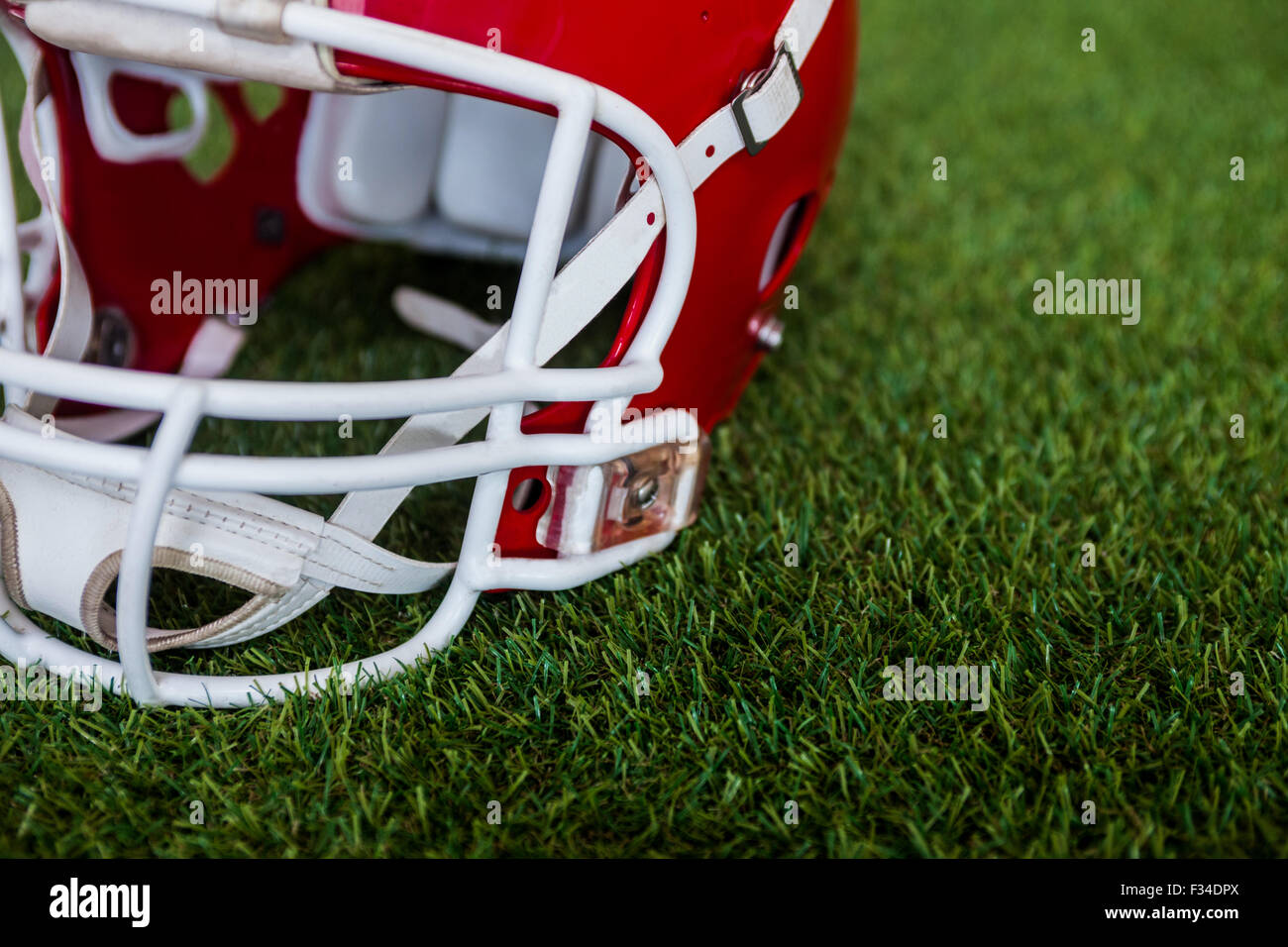 American football helmet hi-res stock photography and images - Alamy