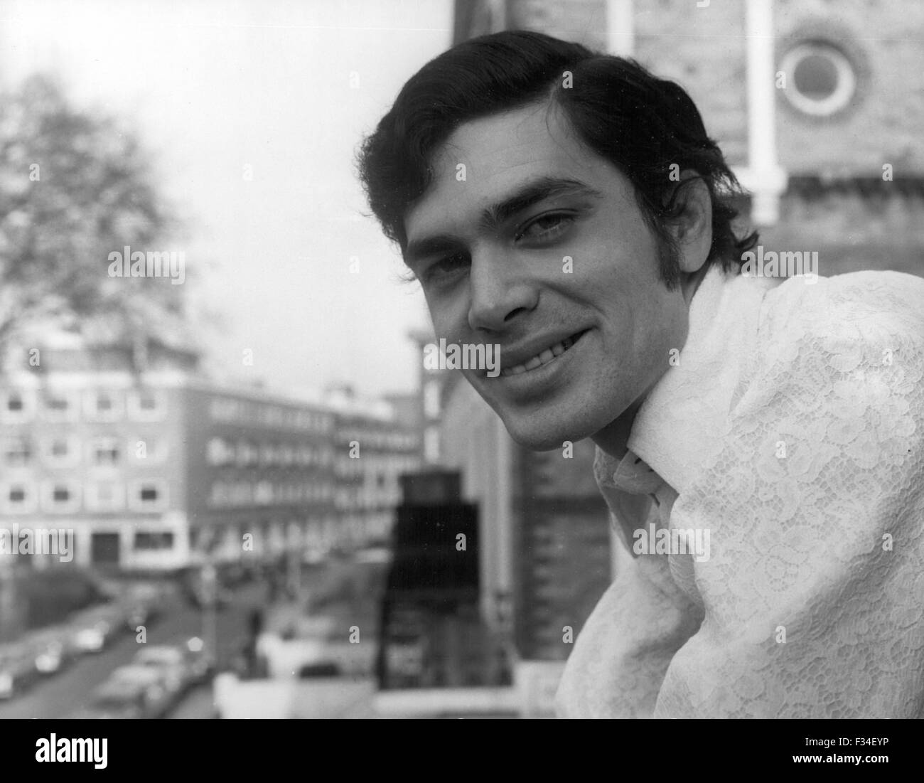Englebert humperdinck hi-res stock photography and images - Alamy