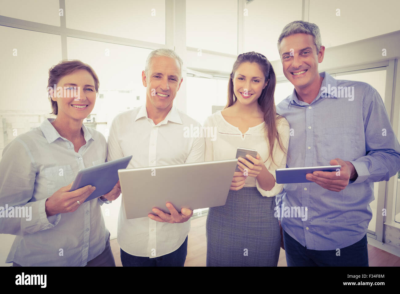 Electronic devices hi-res stock photography and images - Alamy