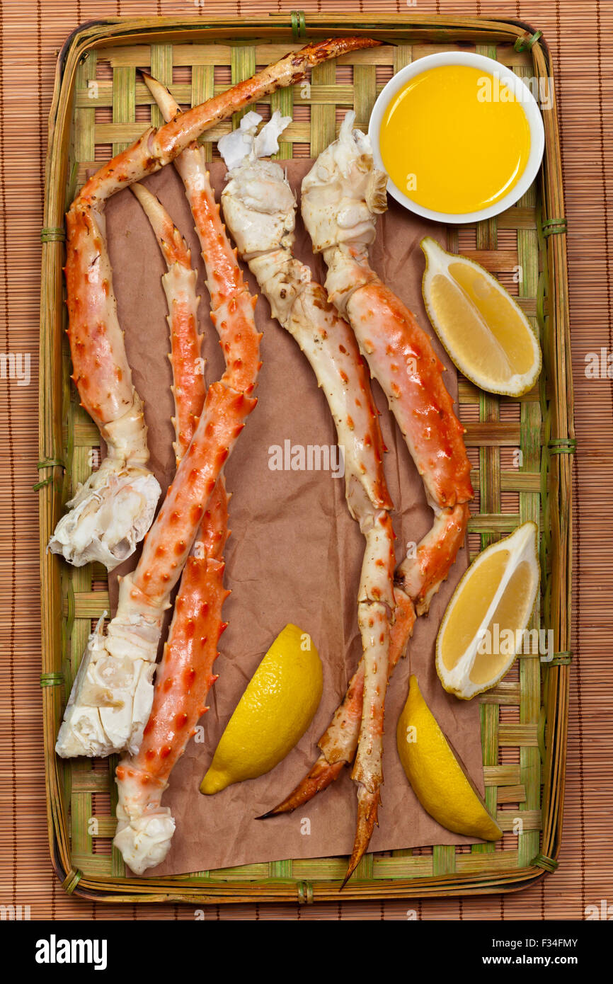 Snow Crab Legs Stock Photo - Alamy
