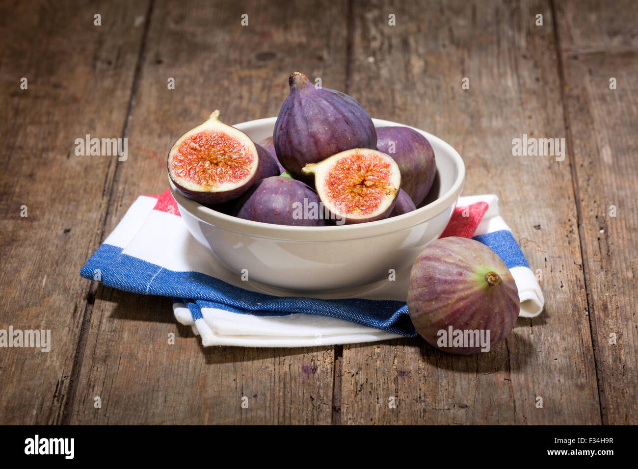 Fig cross section hi-res stock photography and images - Alamy