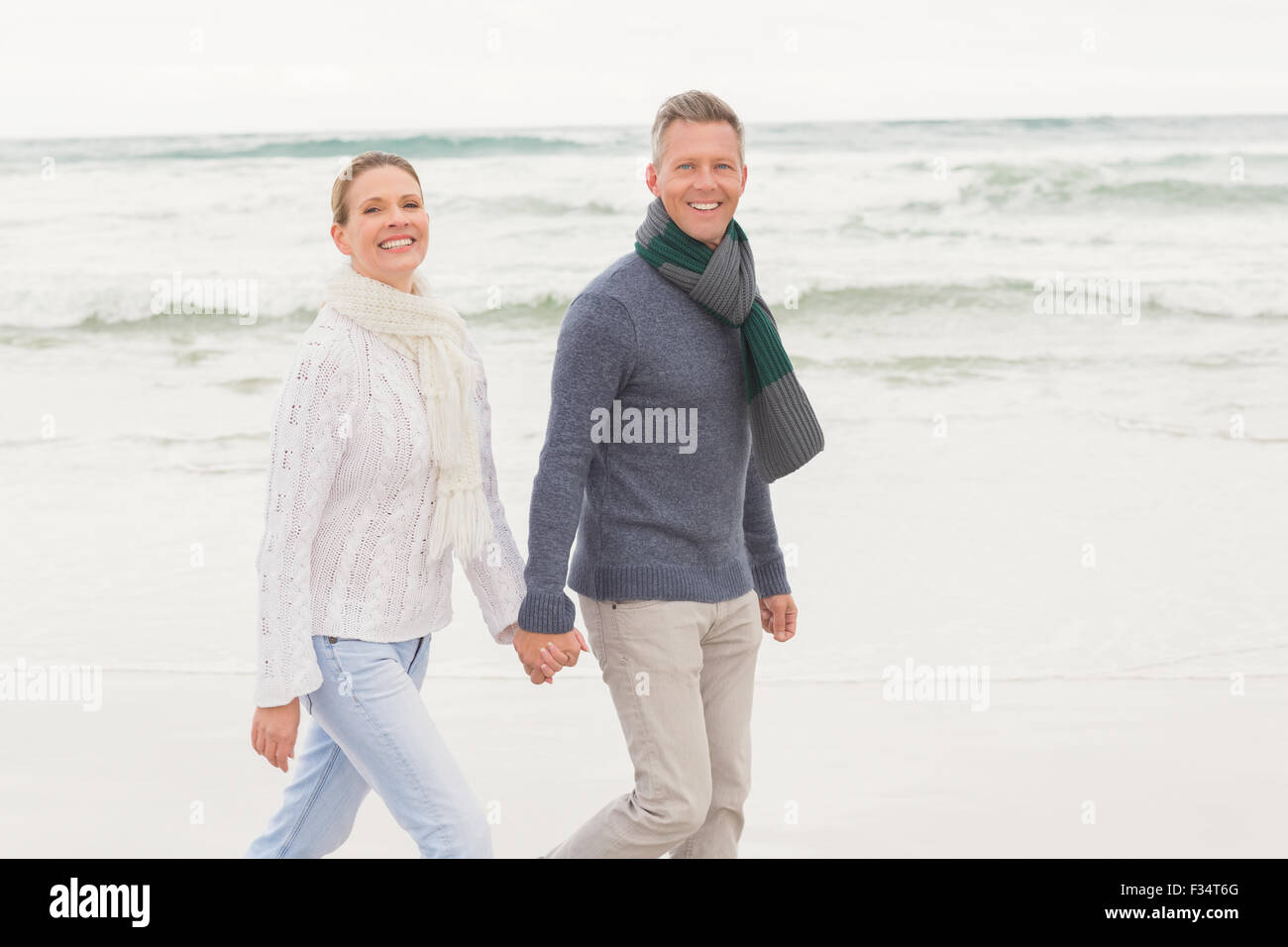 Couple enjoying a nice day out Stock Photo - Alamy