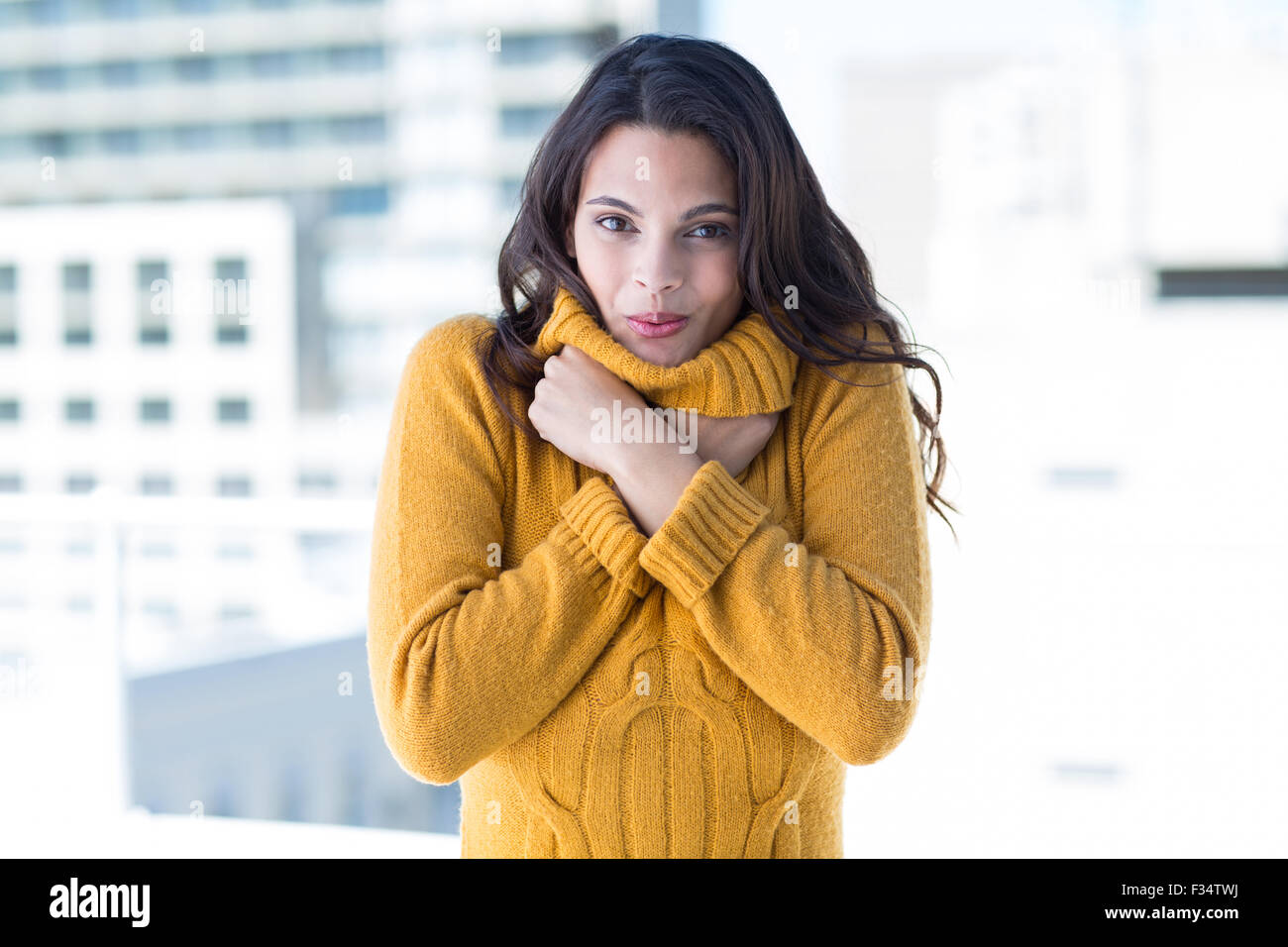 Feeling cold hi-res stock photography and images - Alamy