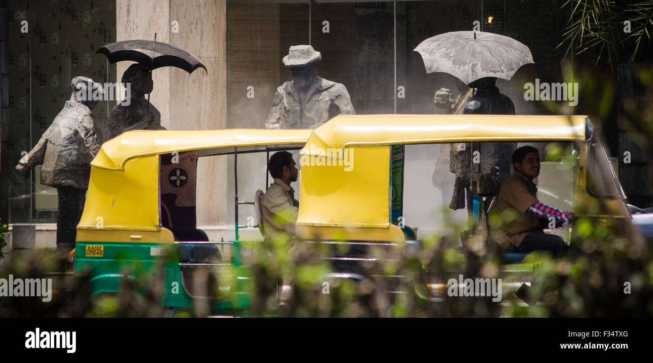 Auto rickshaw bengaluru karnataka india hi-res stock photography and ...