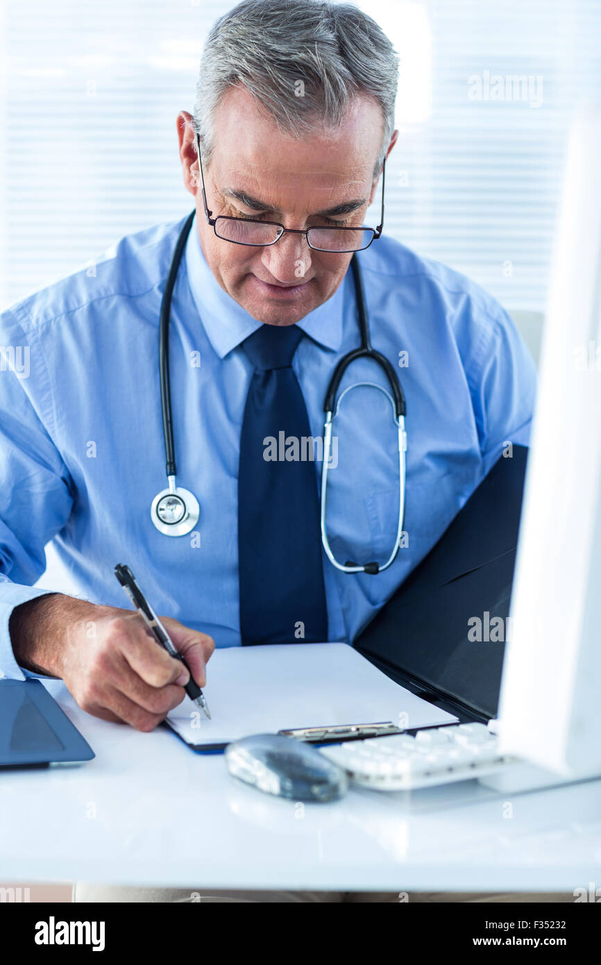 Data file hi-res stock photography and images - Alamy