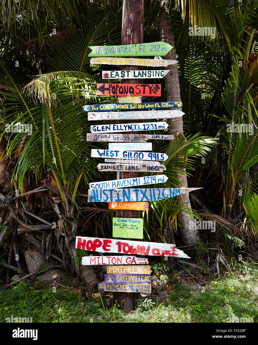 Signs in the Bahamas Stock Photo - Alamy