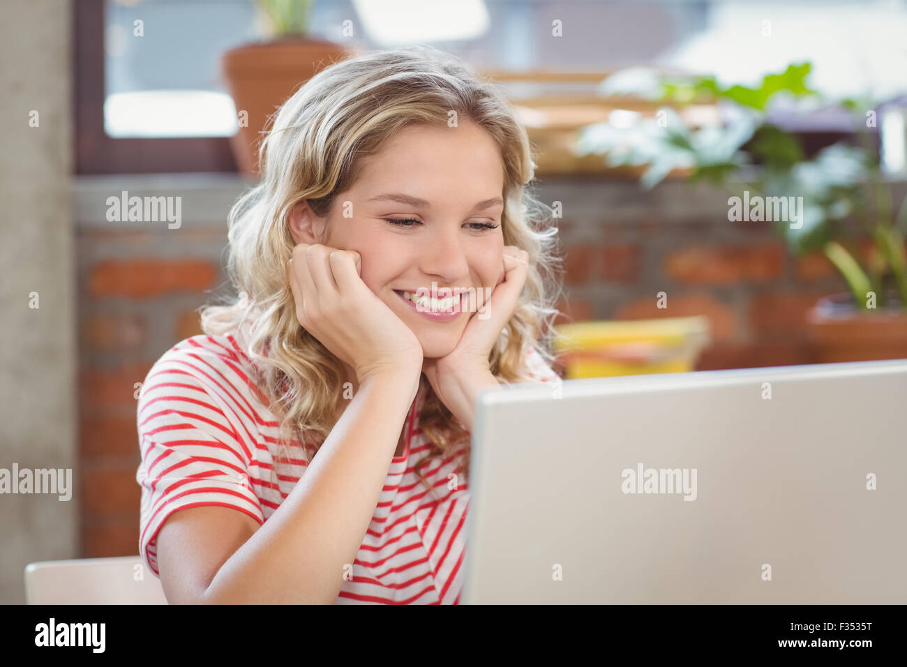 Beautiful office design hi-res stock photography and images - Alamy