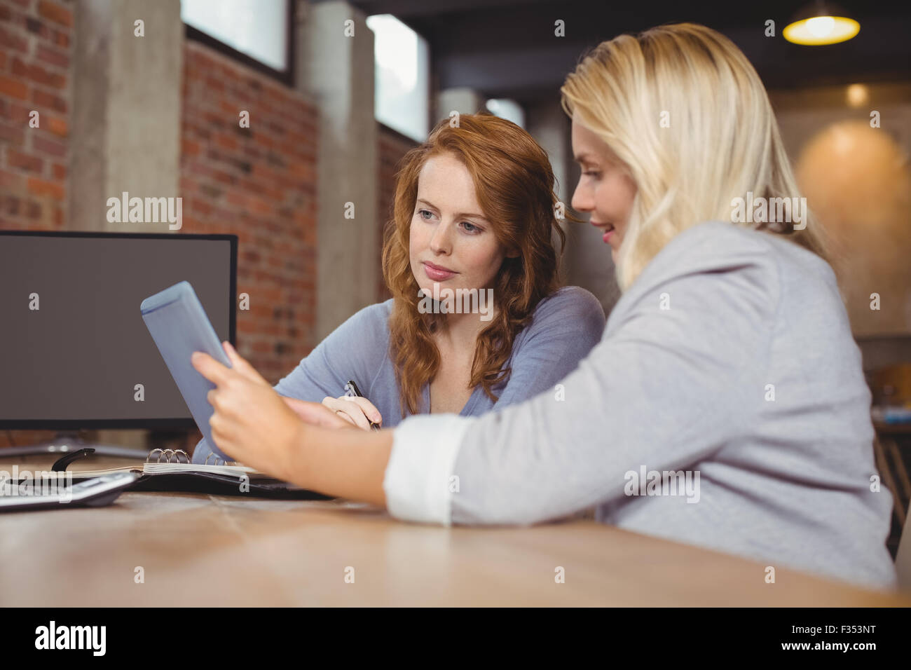 Workplace job briefing hi-res stock photography and images - Alamy