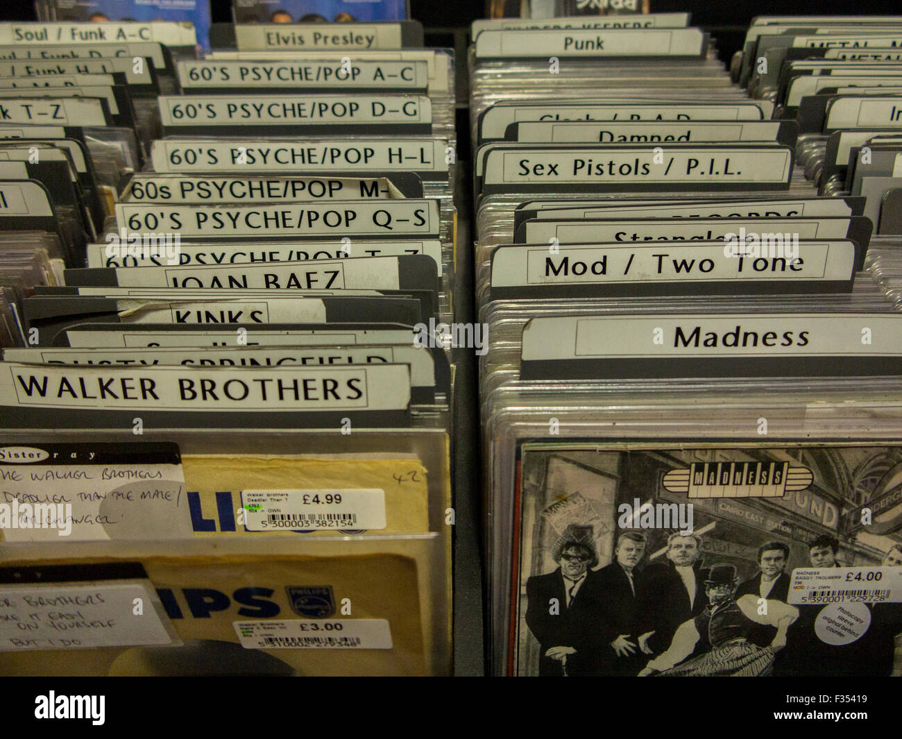 vinyl and CDs in a record shop Stock Photo - Alamy