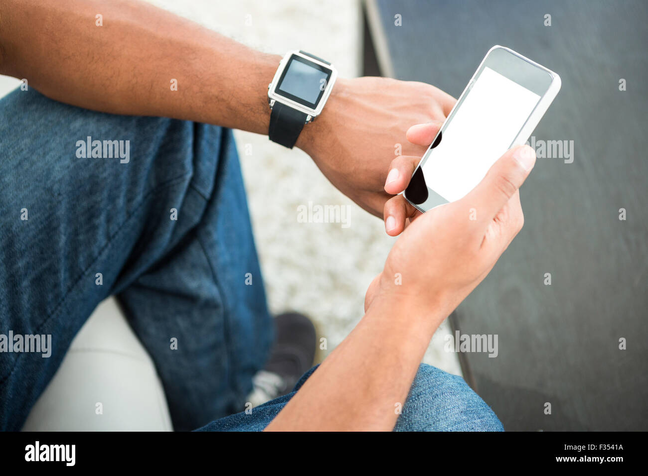Smart devices hi-res stock photography and images - Alamy