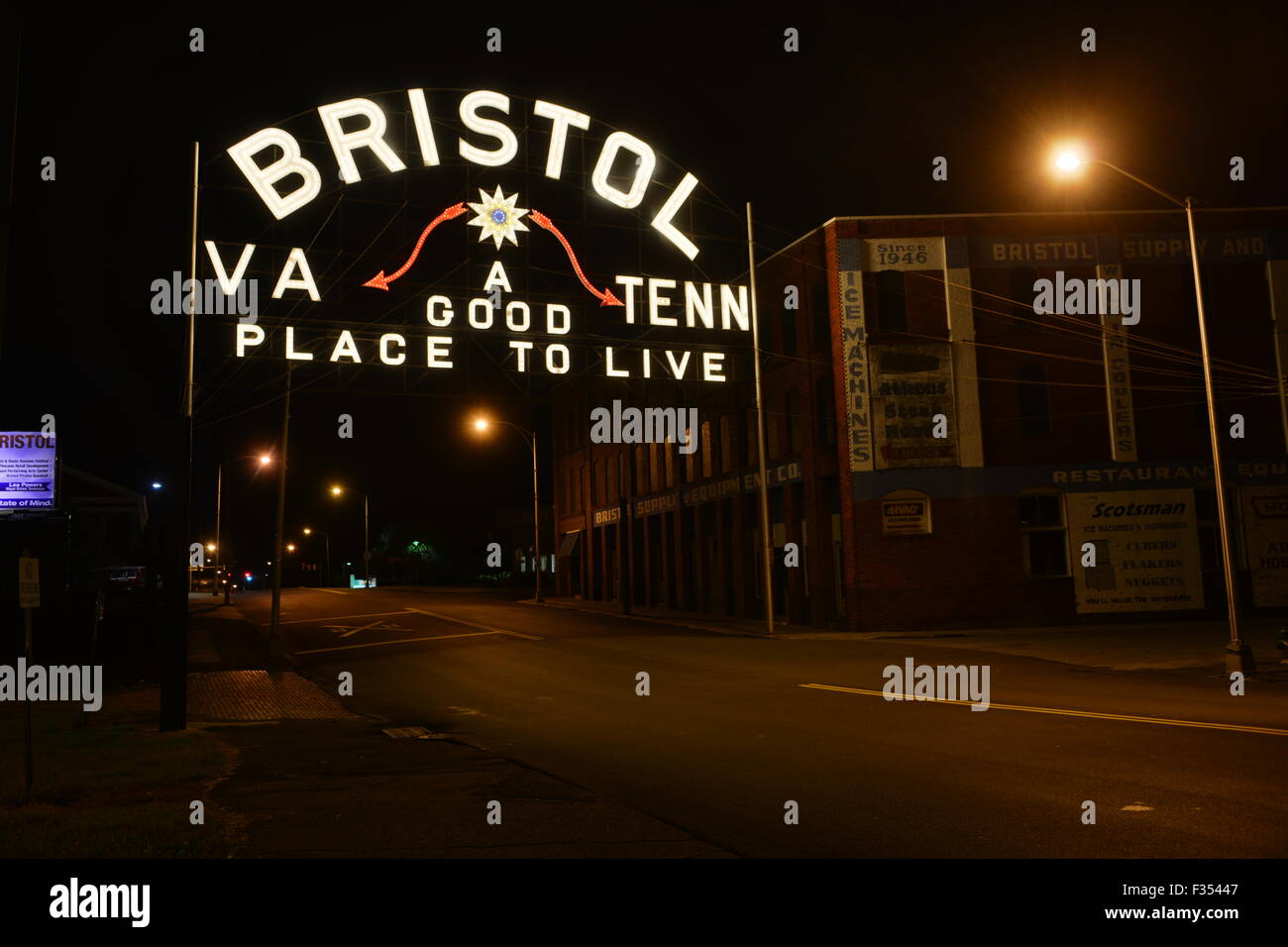 Sign over the two cities of Bristol Virginia and Bristol Tennessee ...