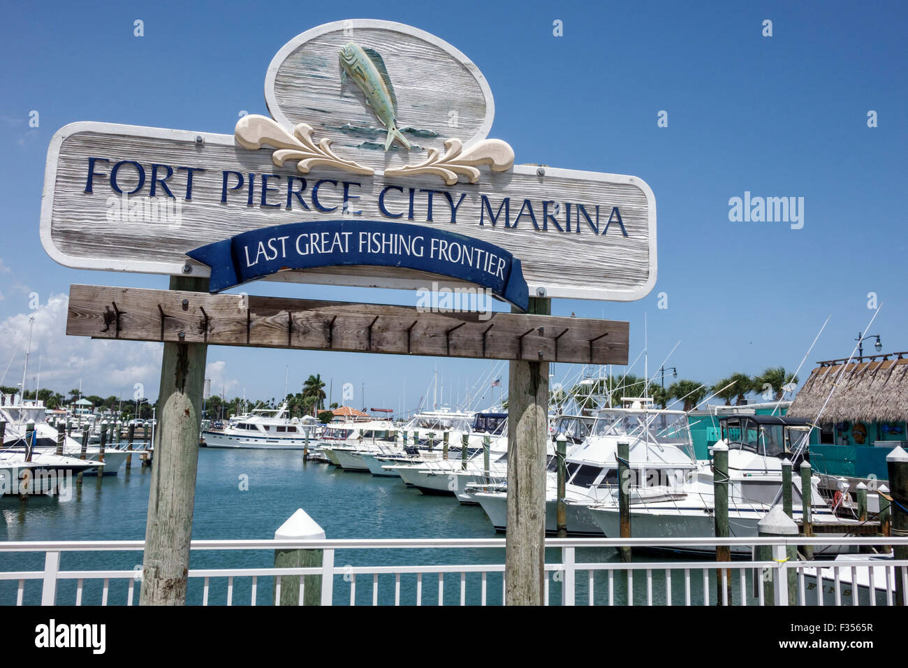 Fort pierce city marina sign hi-res stock photography and images - Alamy