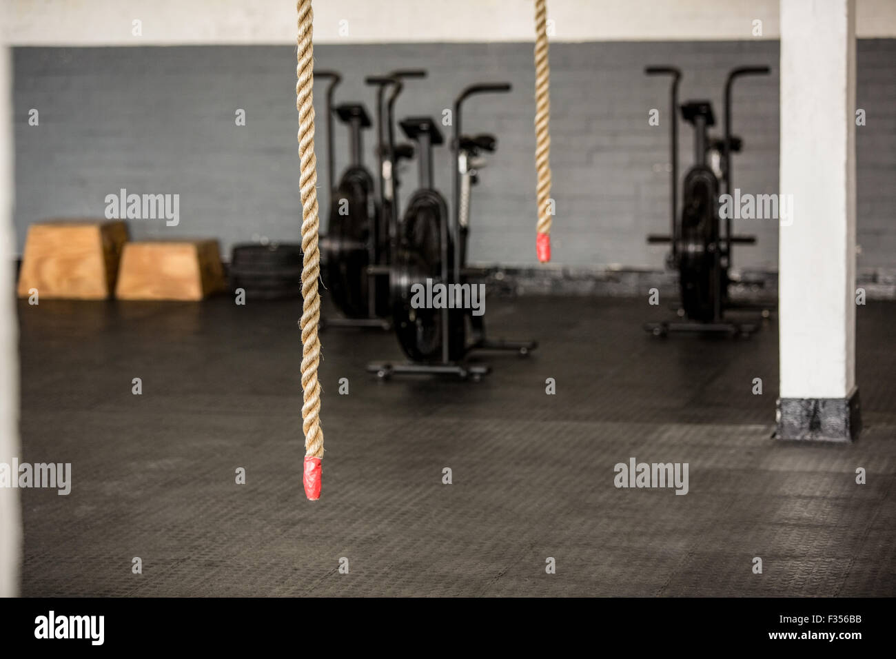 Exercise rope hi-res stock photography and images - Alamy