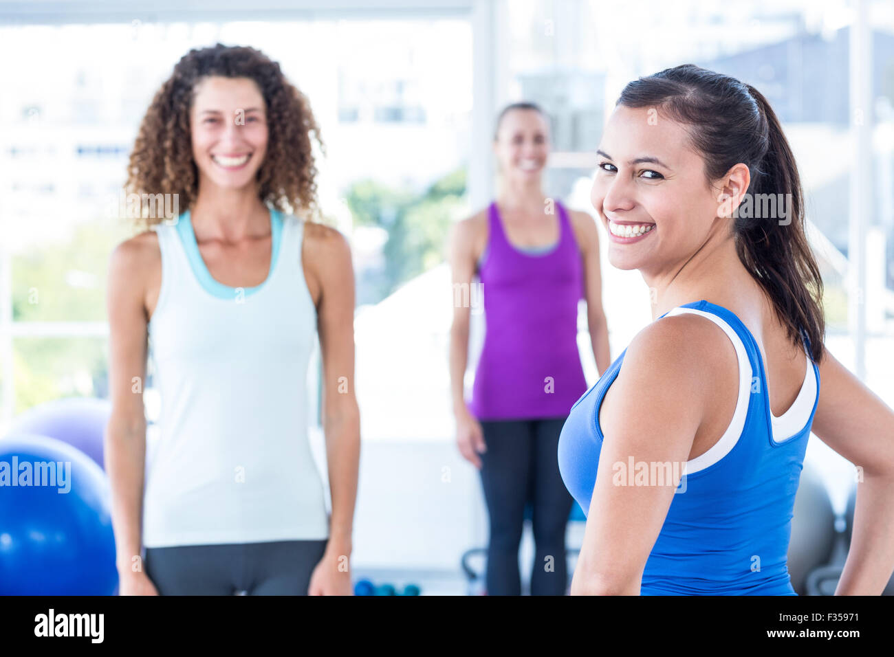 Center 30s hi-res stock photography and images - Alamy