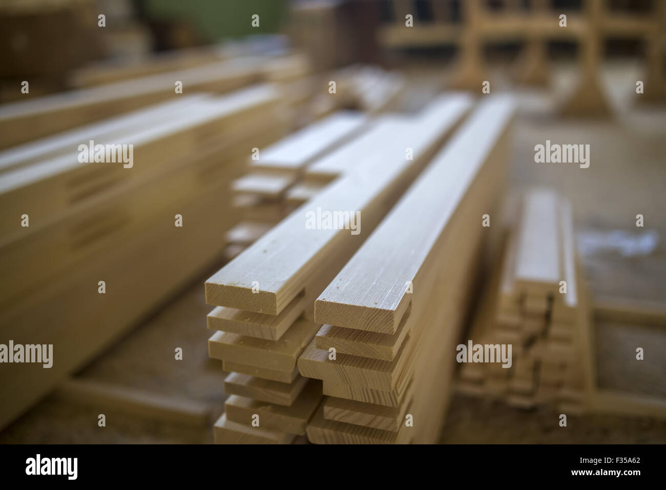 Wooden processing industry hi-res stock photography and images - Alamy