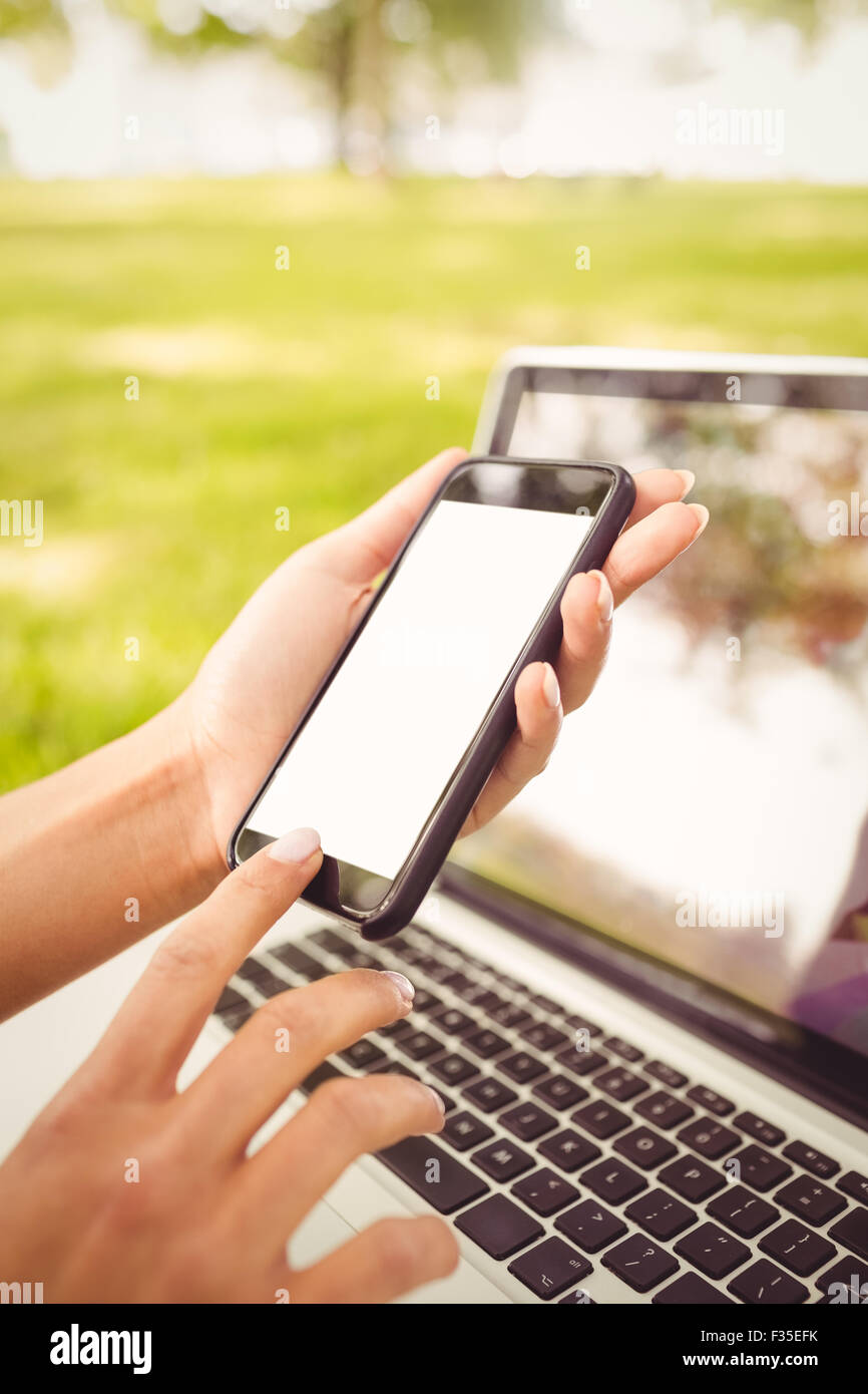 Hand smartphone countryside hi-res stock photography and images - Alamy