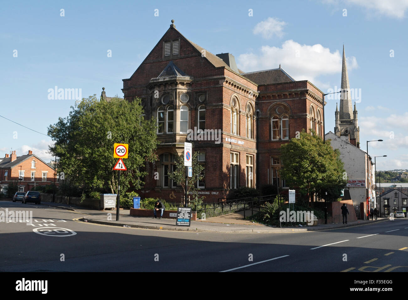 Highfield Library on London Road Sheffield England UK Stock Photo - Alamy