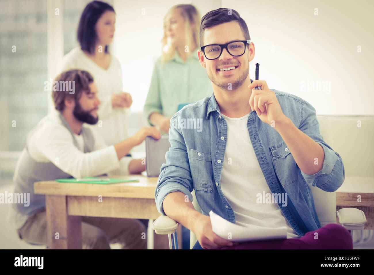 Showing pen hi-res stock photography and images - Alamy