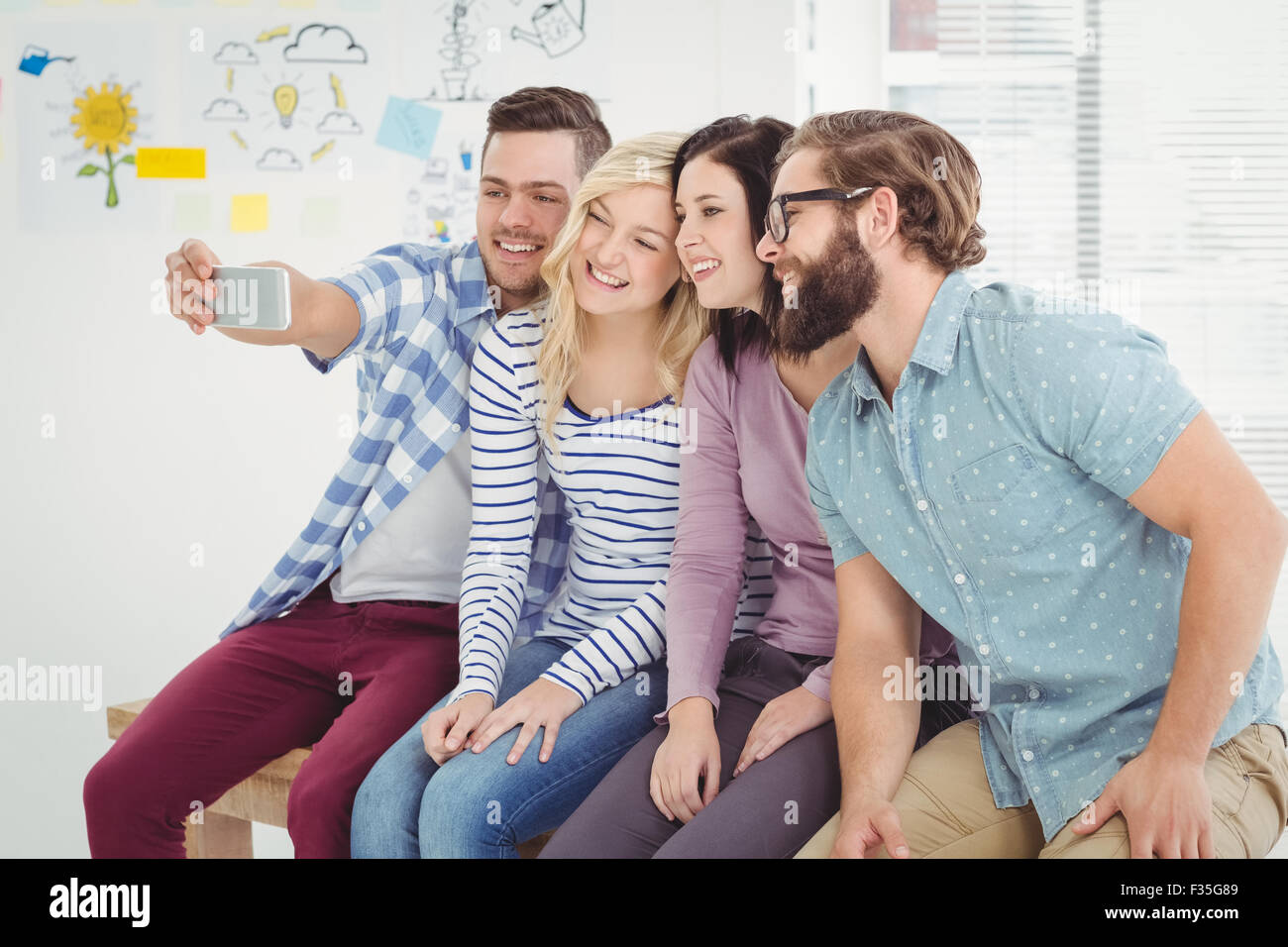 Self agency hi-res stock photography and images - Alamy