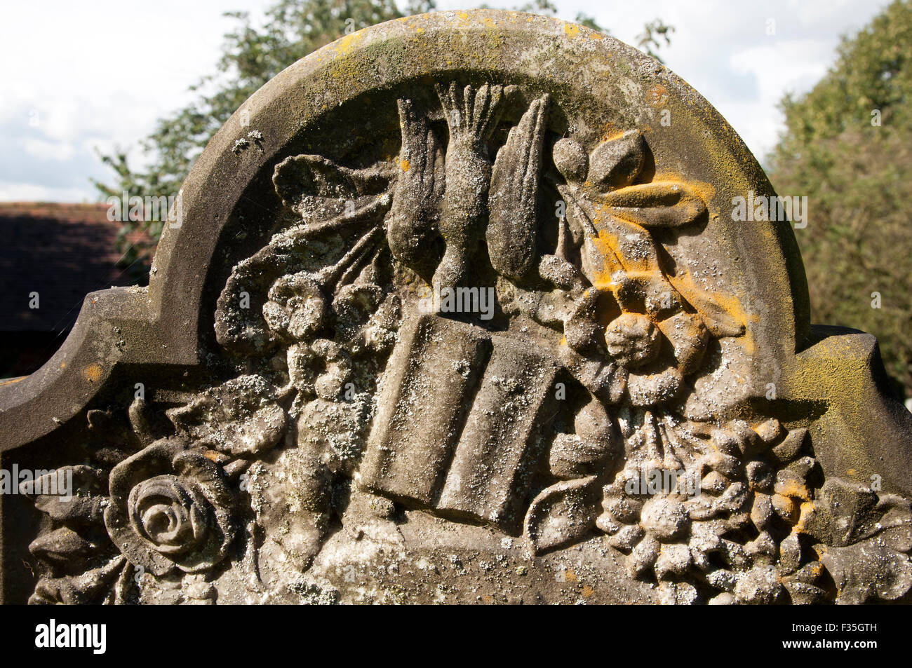 Gravestone in St. Laurence`s churchyard, Meriden, West Midlands ...
