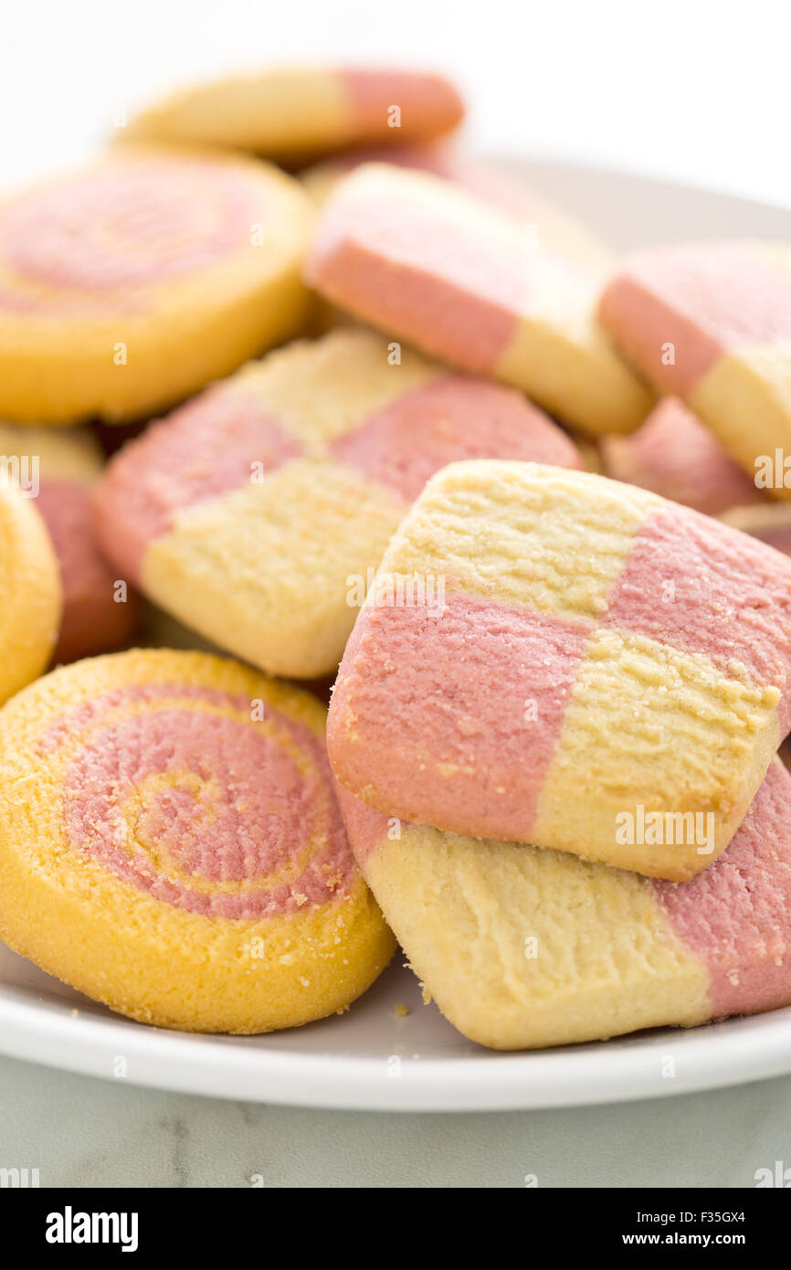 Pink shortbread biscuits hi-res stock photography and images - Alamy